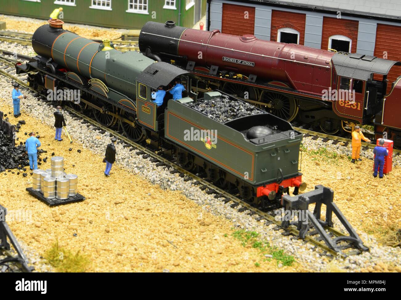 Fiddle yard hi-res stock photography and images - Alamy