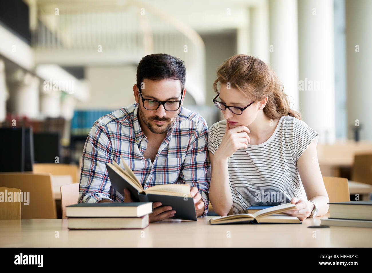 Group teens studying hi-res stock photography and images - Alamy