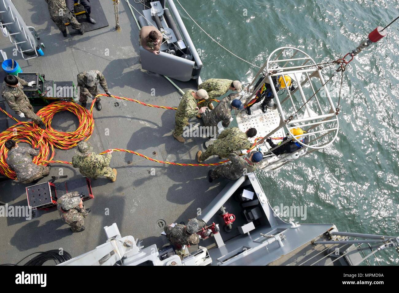 Tong yeong hi-res stock photography and images - Alamy