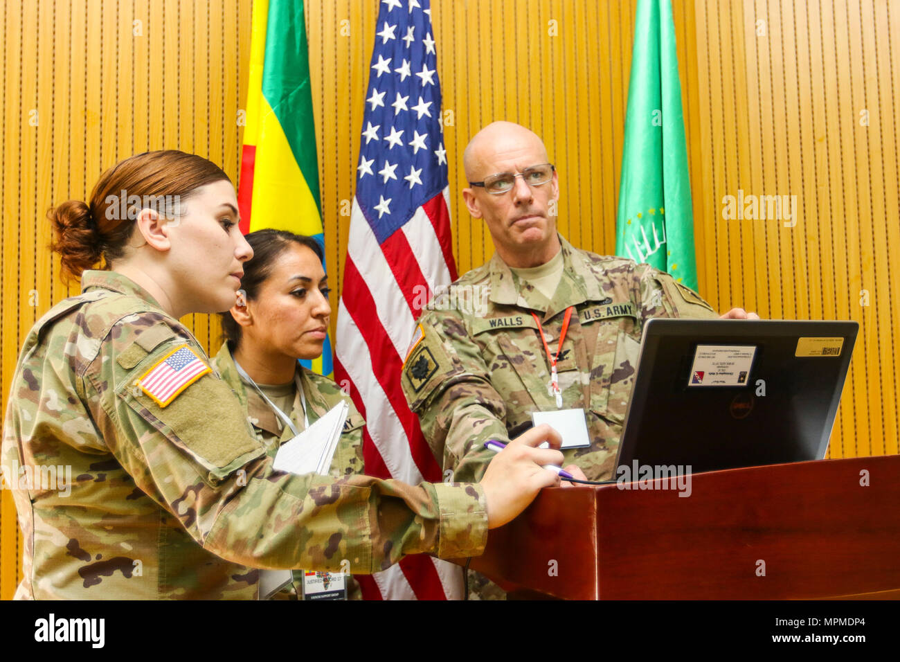 U.S. Army Reserve Col. Chris Walls, commander of 3rd Brigade, Great ...