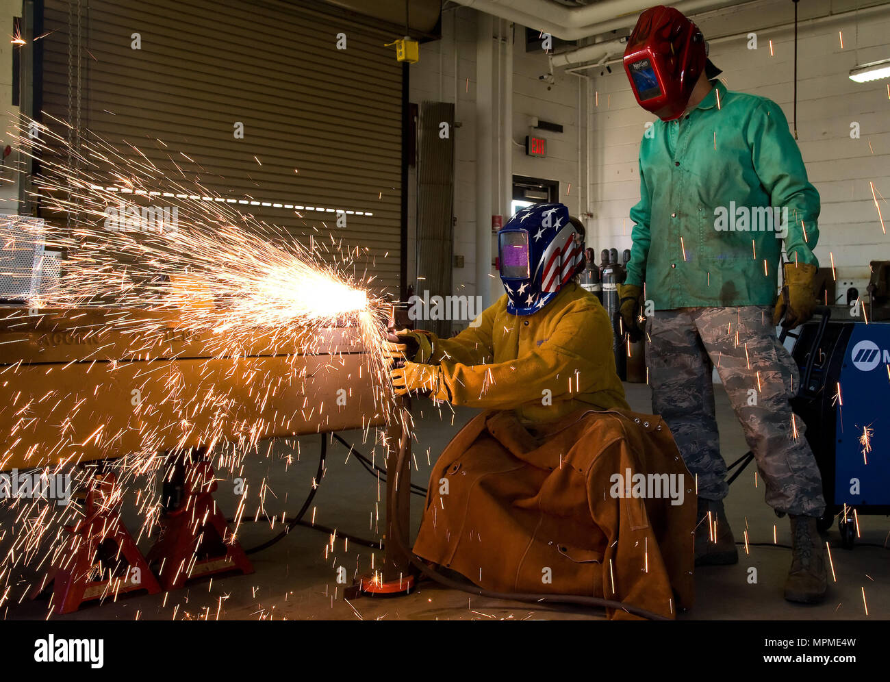 436th maintenance group hi-res stock photography and images - Alamy