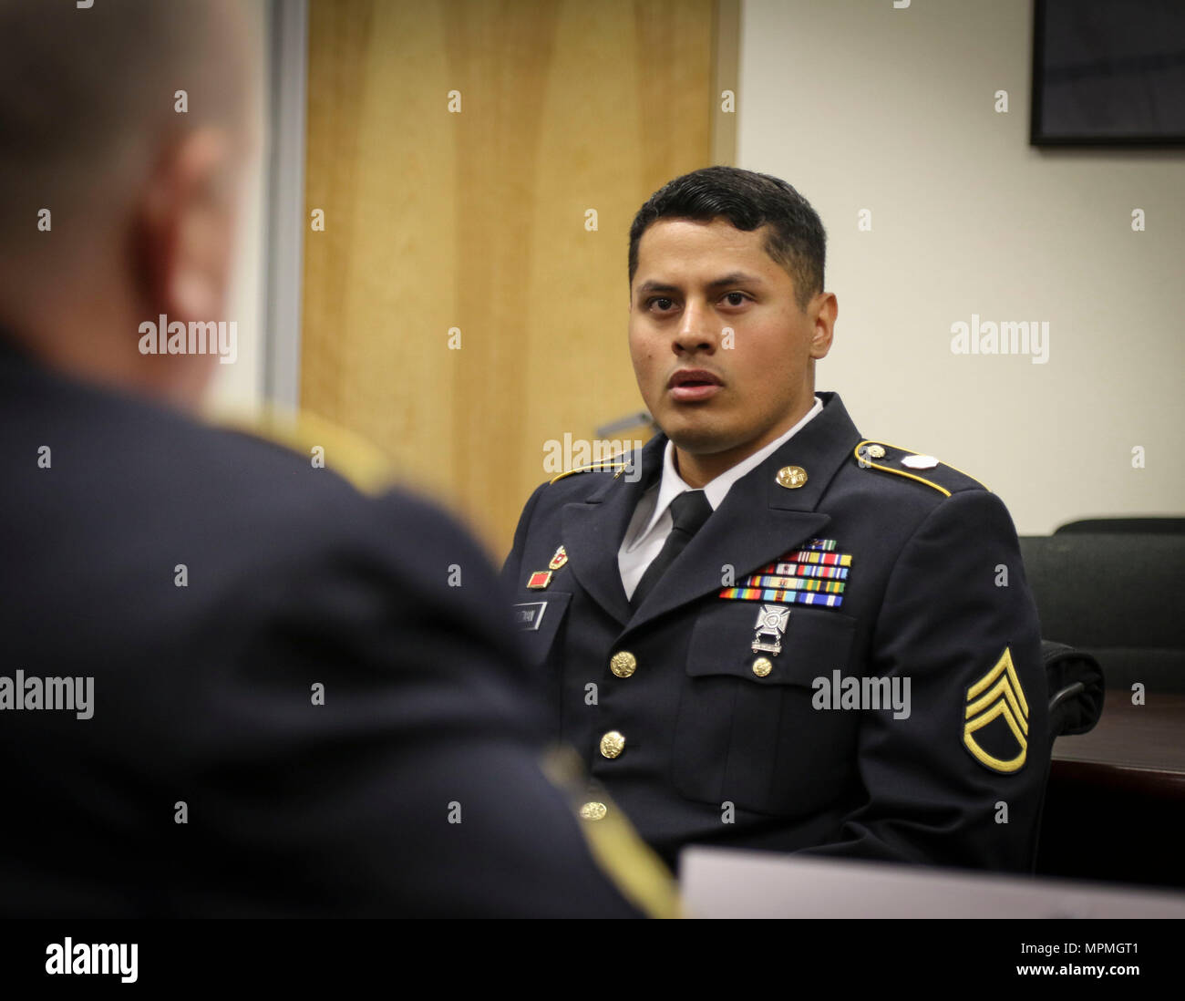 98th expeditionary signal battalion hi-res stock photography and images ...