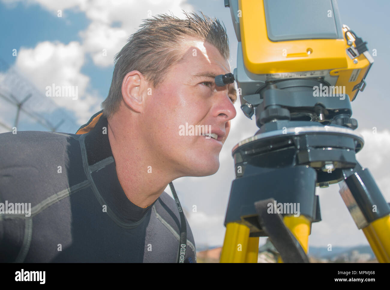Builder 2nd class david perryman hi-res stock photography and images ...