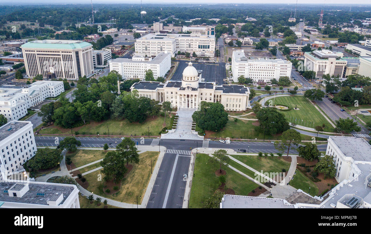 Alabama State Capitol Building Montgomery High Resolution Stock ...