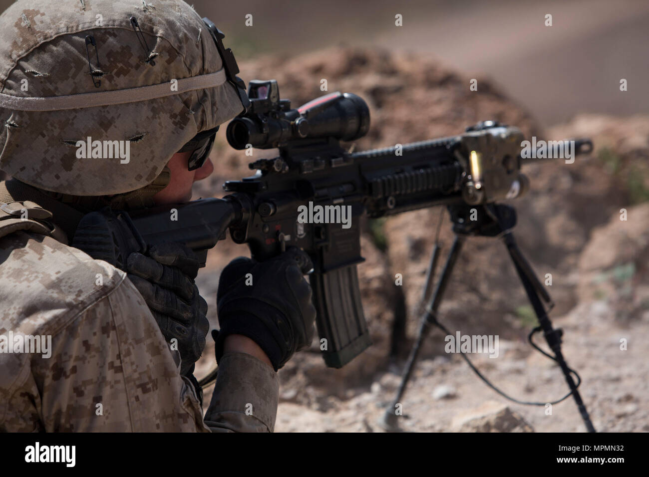 M27 infantry automatic rifle hi-res stock photography and images - Alamy