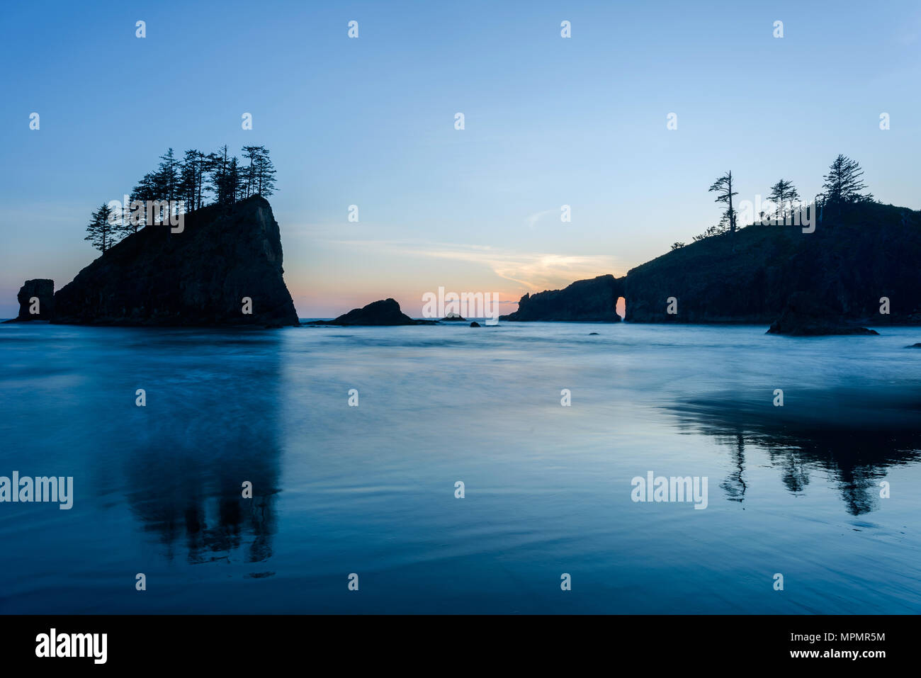 Second Beach - A sunset view of Second Beach of La Push in Olympic ...