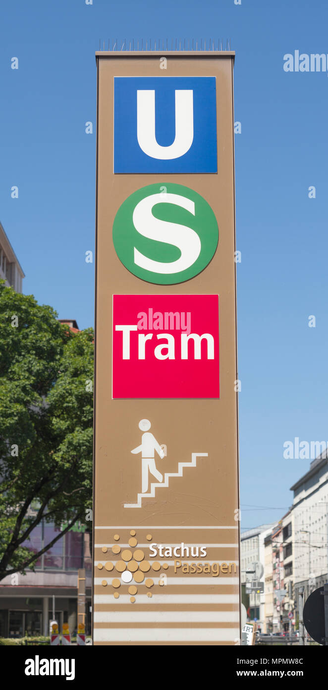U Bahn Logo U Bahn Logo Hi Res Stock Photography And Images Alamy