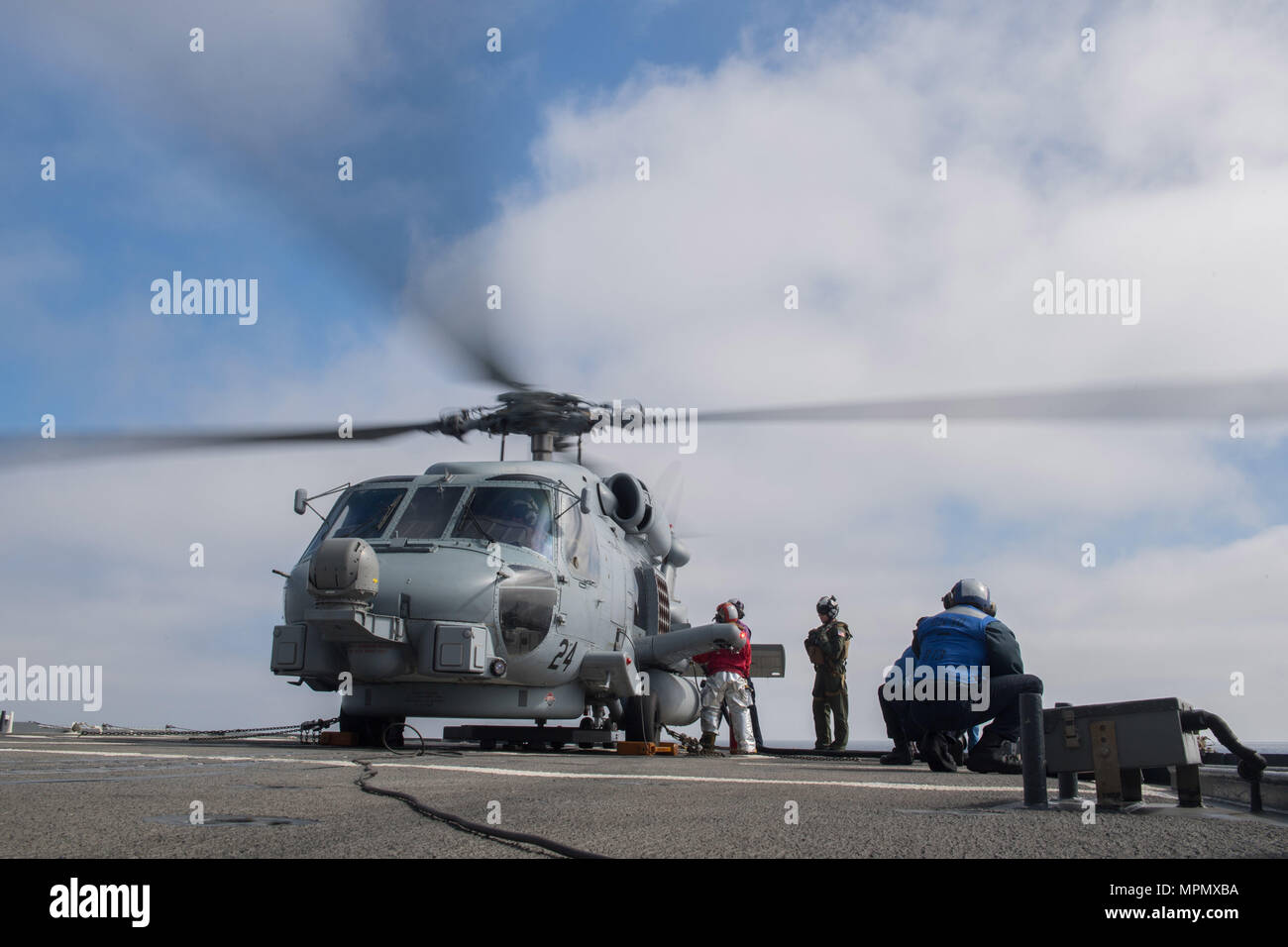 170402-N-MZ078-109 PACIFIC OCEAN (April 2, 2017) Sailors aboard the ...