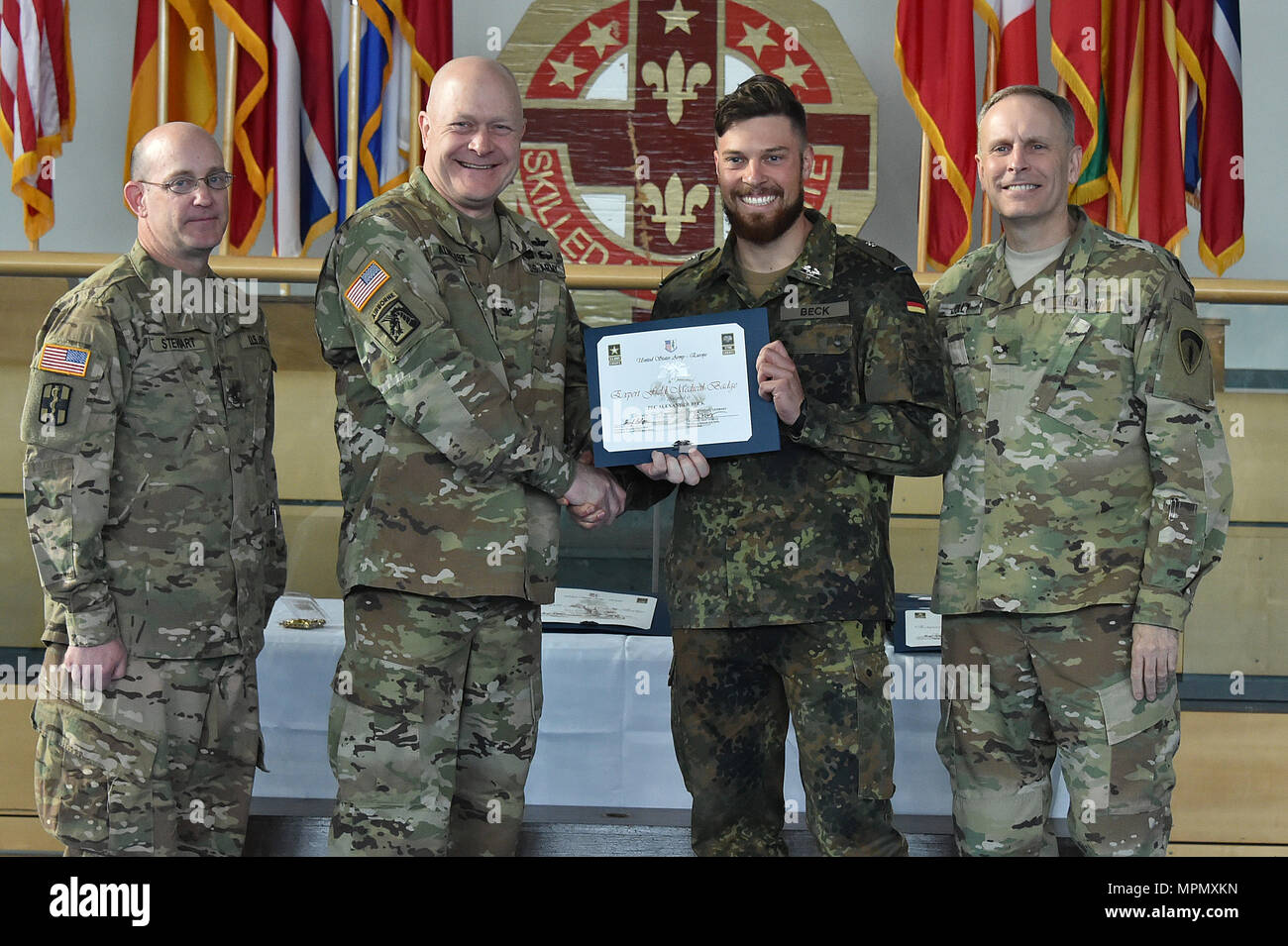 U.S. Army Col. Brian Almquist, the 212th Combat Support Hospital ...