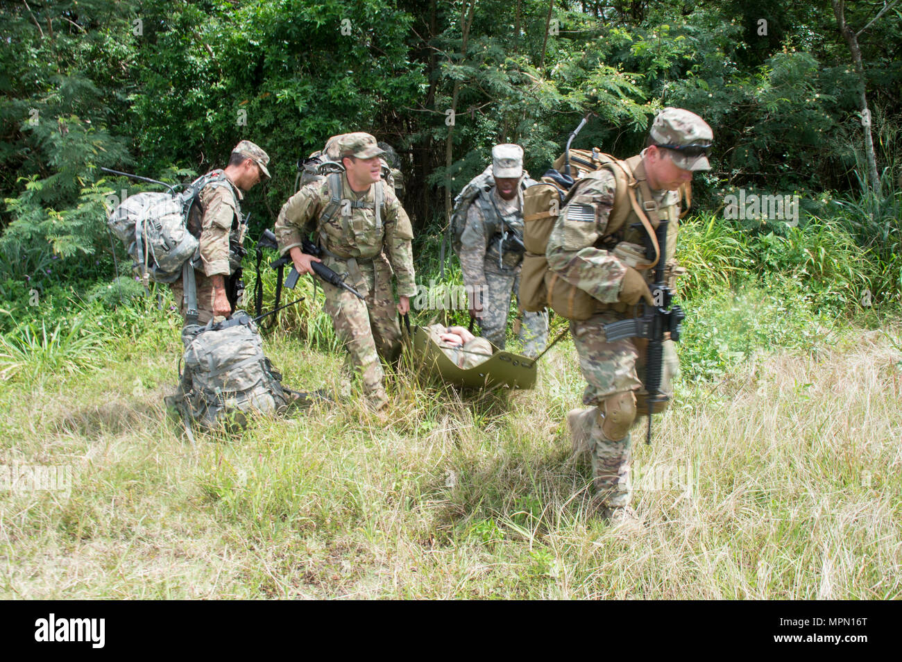 MARINE CORPS TRAINING AREA BELLOWS, Hawaii (March 30, 2017) Soldiers ...