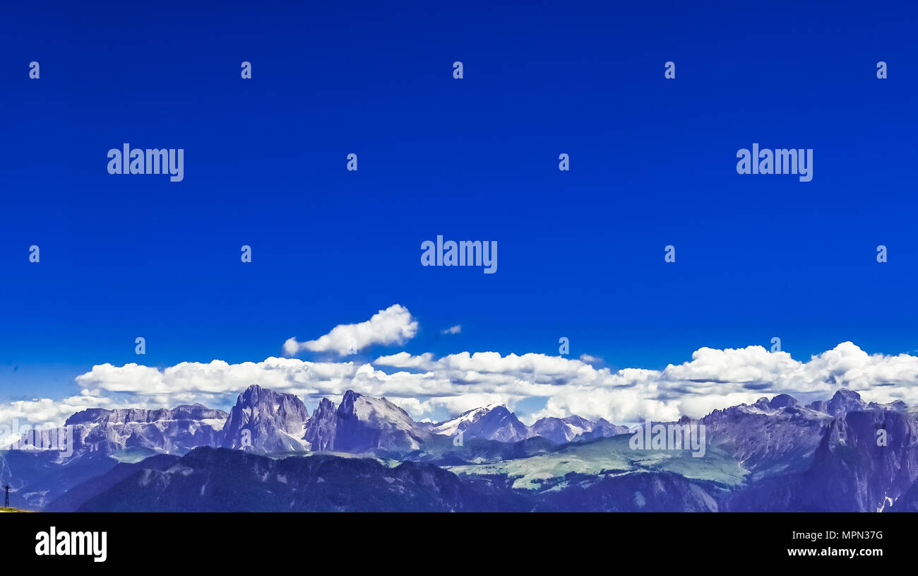 Rough mountain hi-res stock photography and images - Alamy