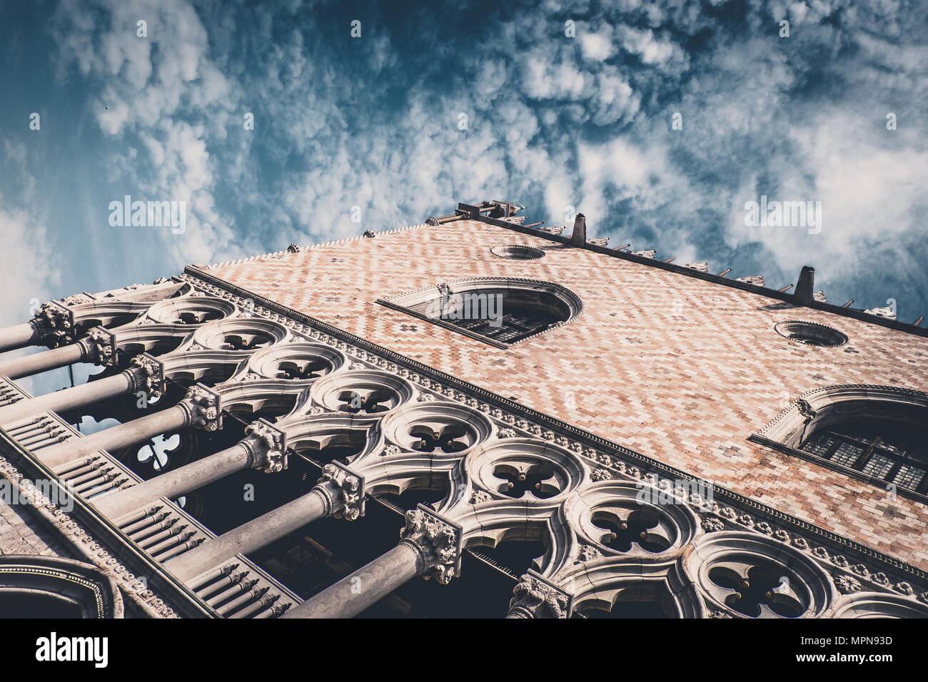 Venetian gothic architecture hi-res stock photography and images - Alamy