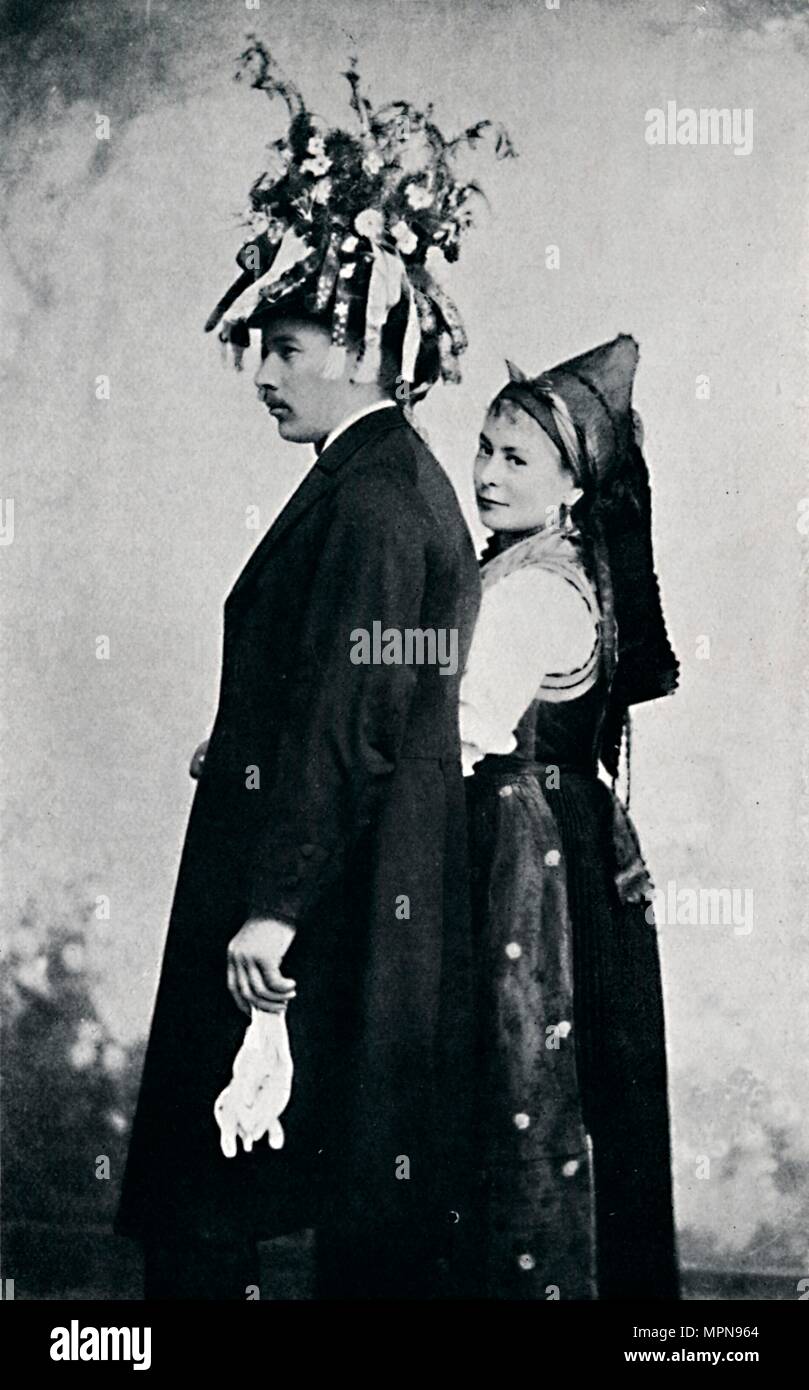 A bride and bridegroom of the Black Forest, 1912. Artist: E Uhlenhuth ...