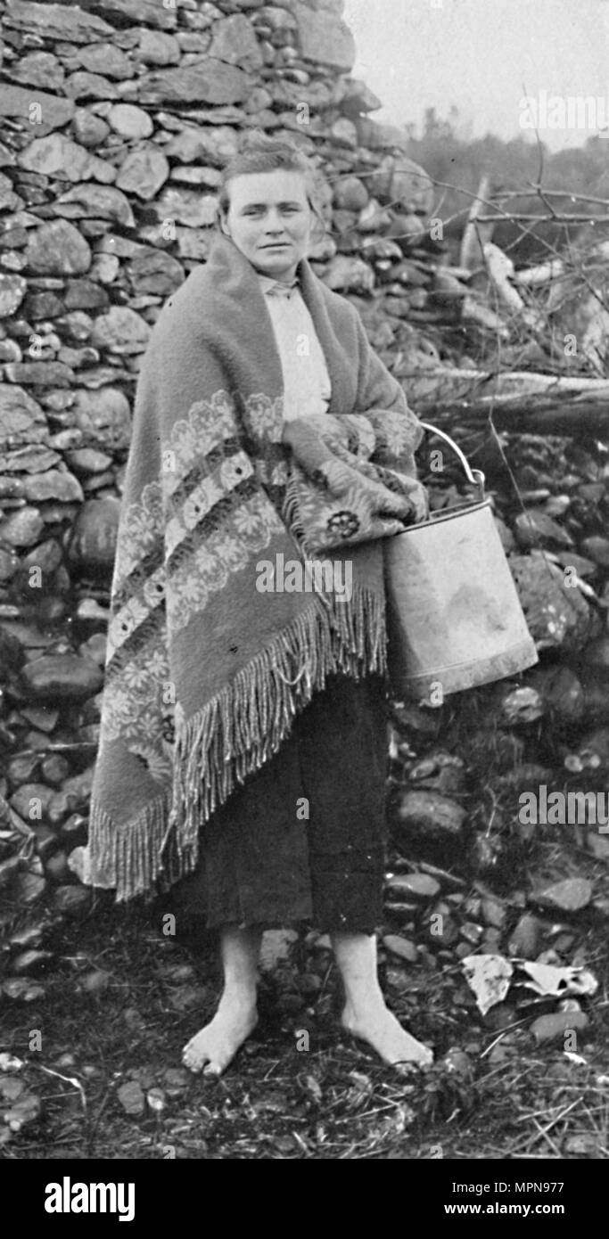 Barefoot peasant Black and White Stock Photos & Images - Alamy