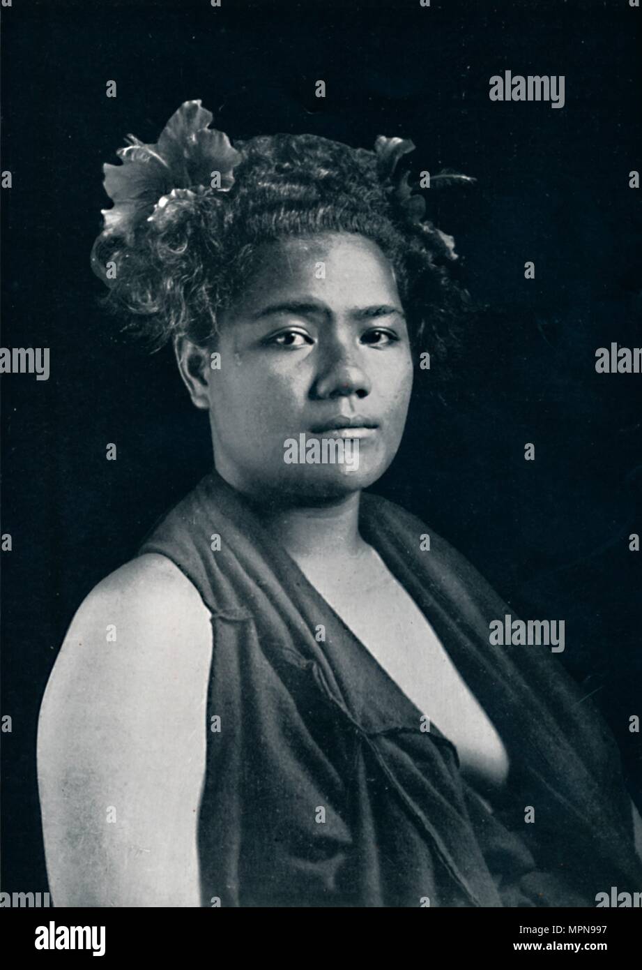 Tongan woman hi-res stock photography and images - Alamy