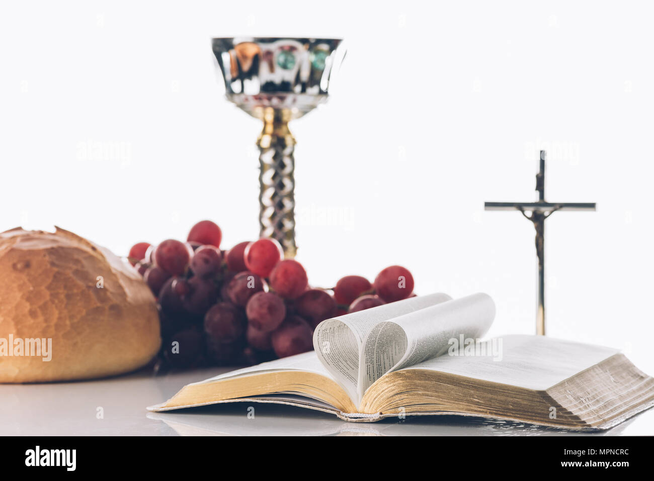 Communion table hi-res stock photography and images - Alamy