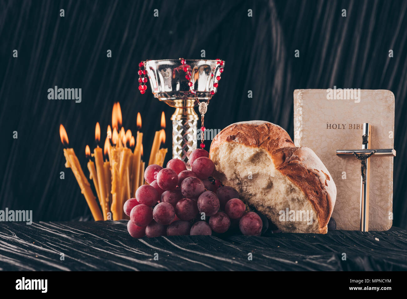 Christian symbol eucharist hi-res stock photography and images - Alamy