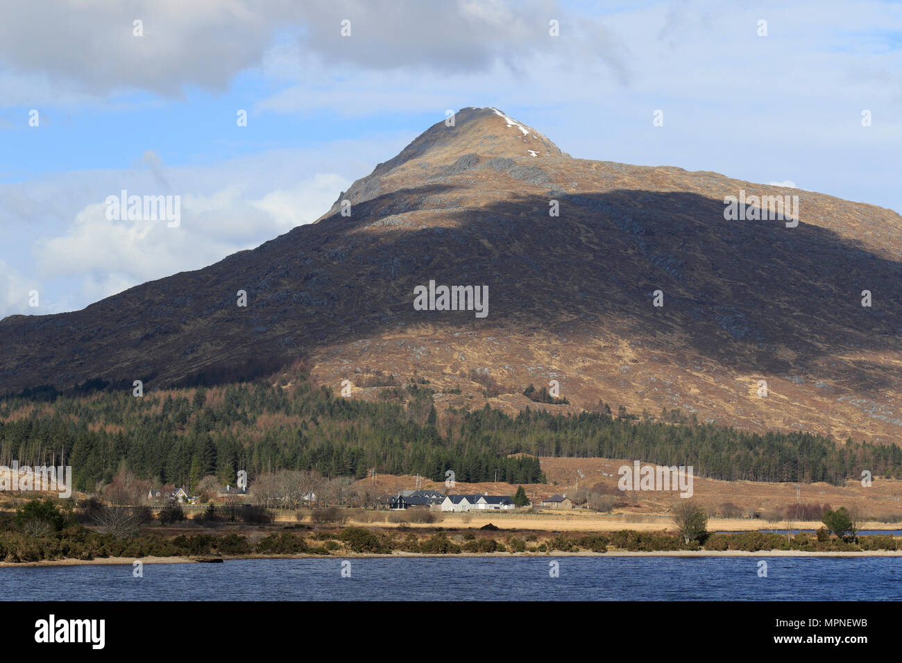 Ben Stack and Achfary village, North Highland Stock Photo - Alamy