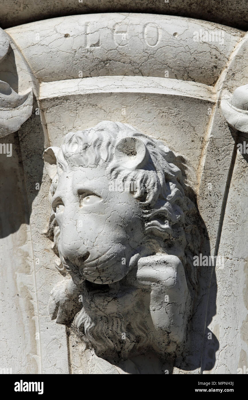 Venice, Italy - July 14, 2016: detail of a statue of a Lion in a column ...