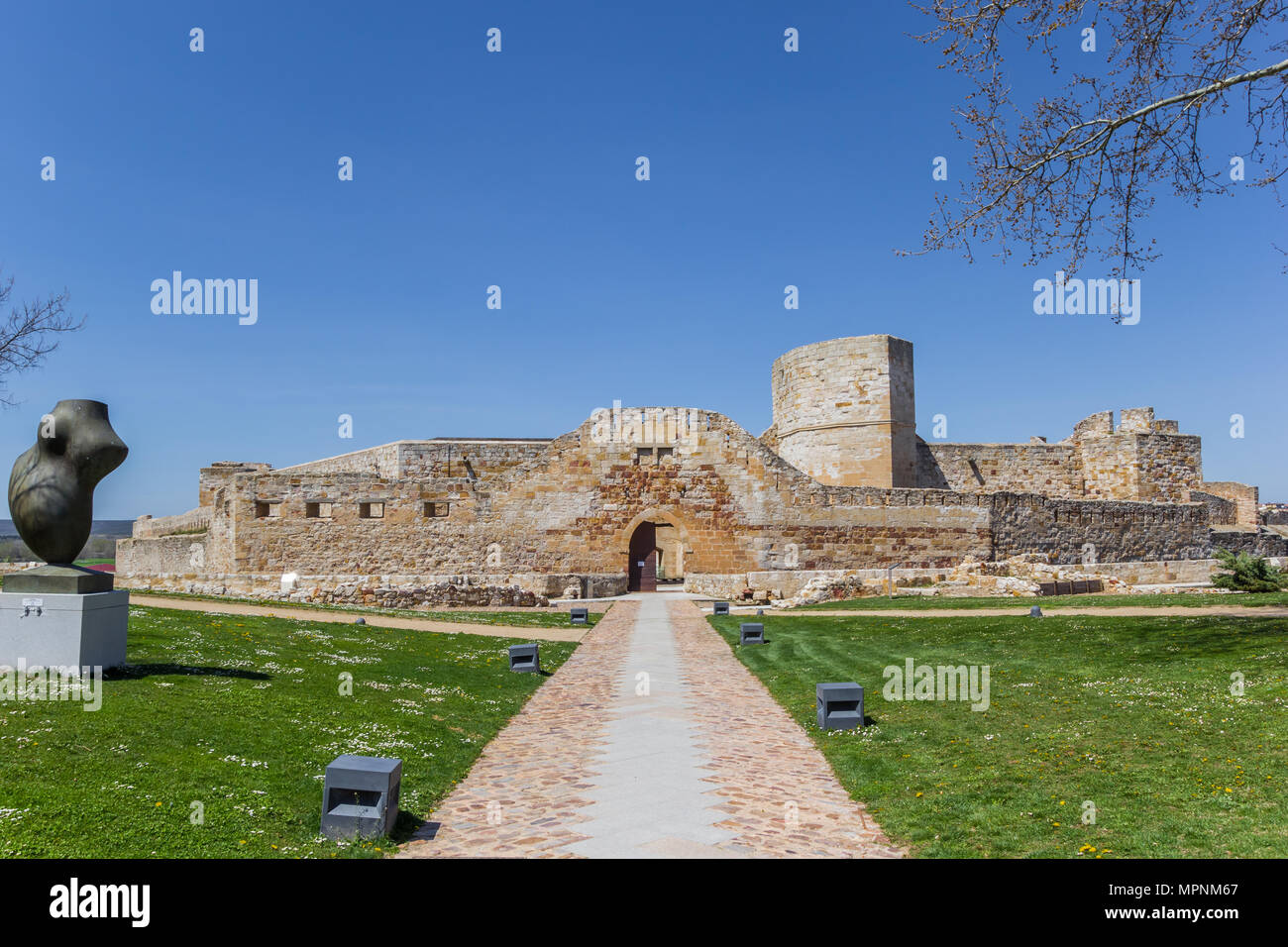 Castillo De Zamora High Resolution Stock Photography and Images - Alamy