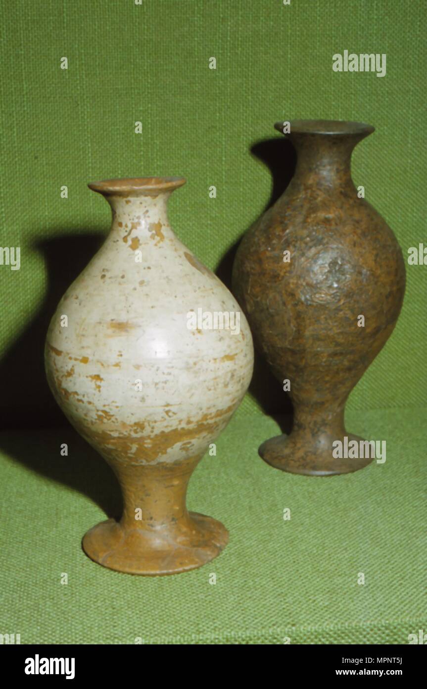 Celtic pot hi-res stock photography and images - Alamy