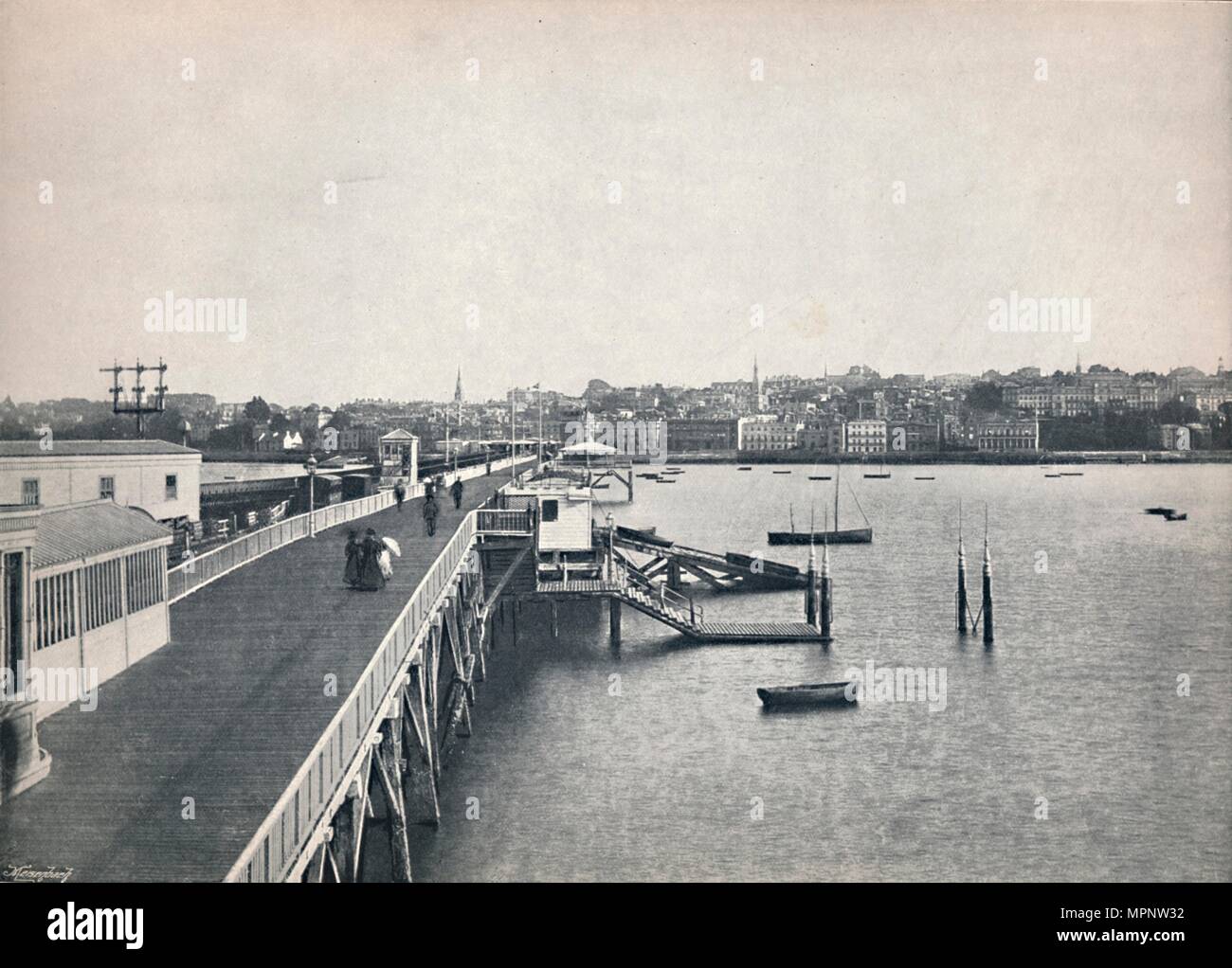 Ryde pier background hi-res stock photography and images - Alamy