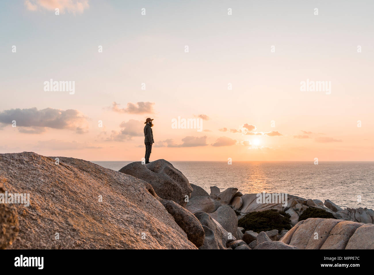 Amazing side view backlight shot hi-res stock photography and images ...