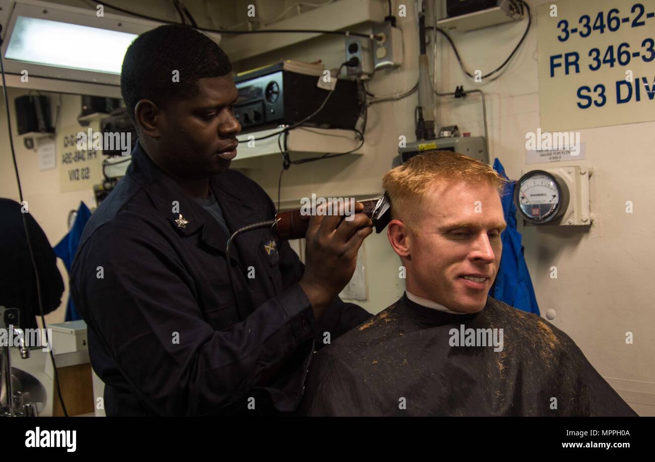 170331-N-CL027-016 ATLANTIC OCEAN (Mar. 31, 2017) Cmdr. Stephen W ...