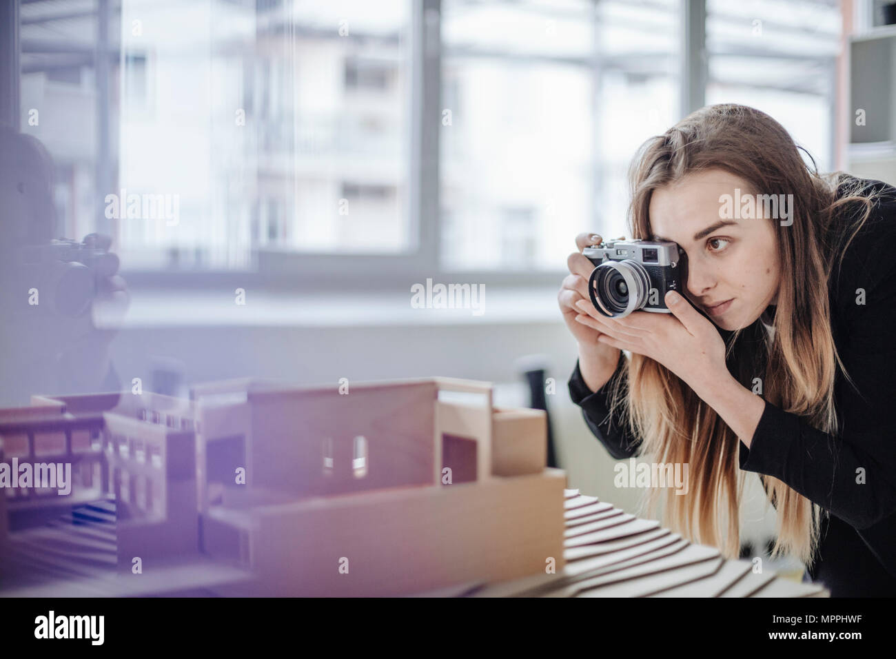 Professional models hi-res stock photography and images - Alamy