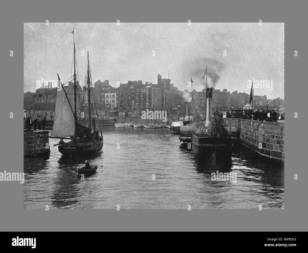 Quay arts Black and White Stock Photos & Images - Alamy