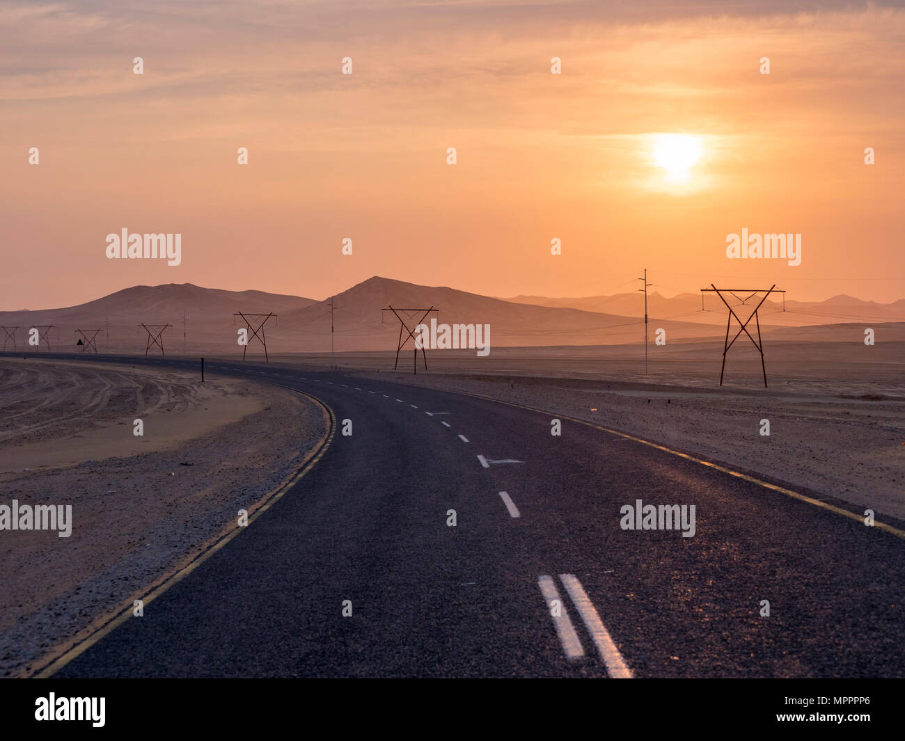 Road morning hi-res stock photography and images - Alamy