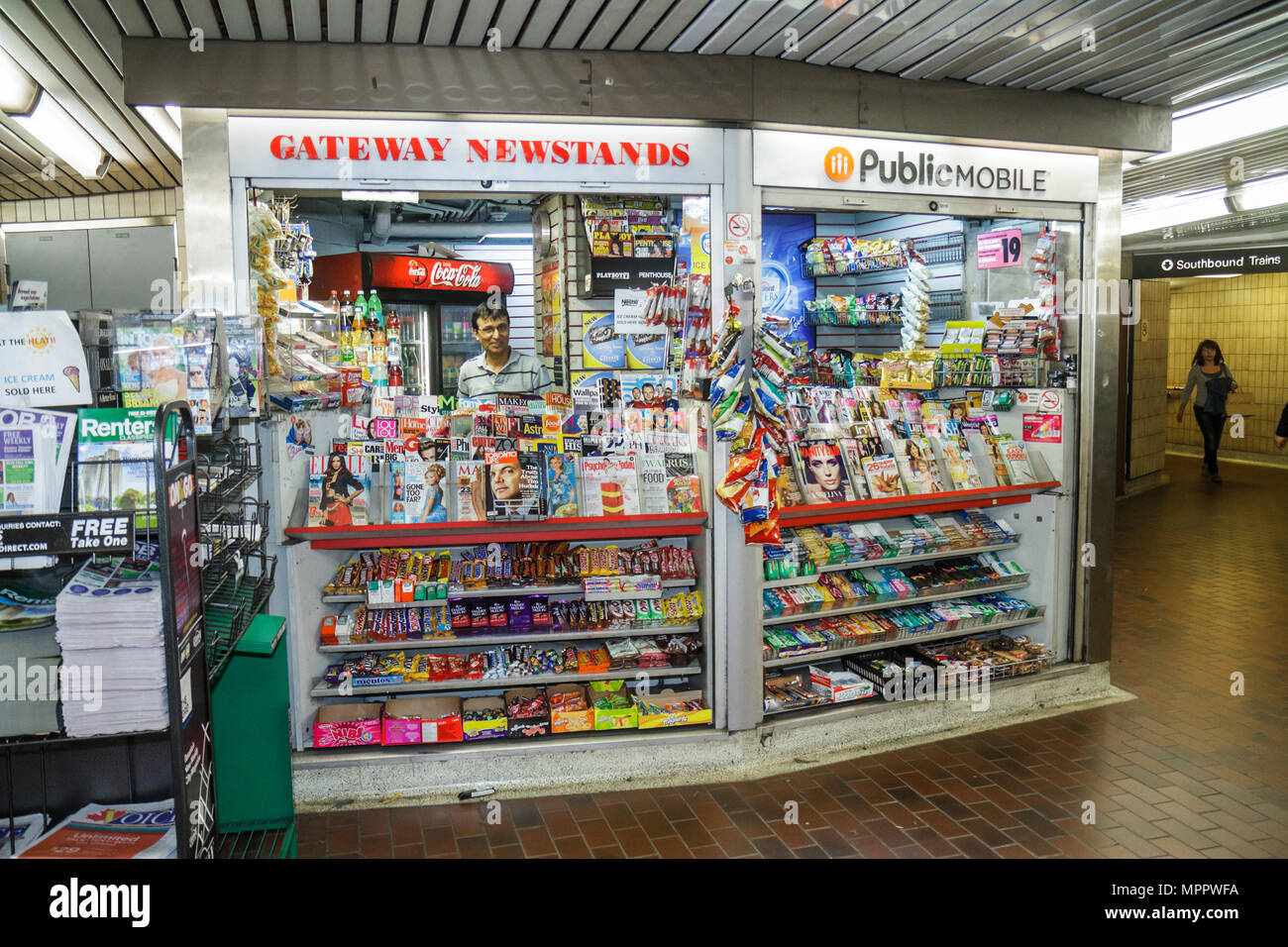 Canada, Toronto, College Station, Yonge Yellow Line, TTC subway ...
