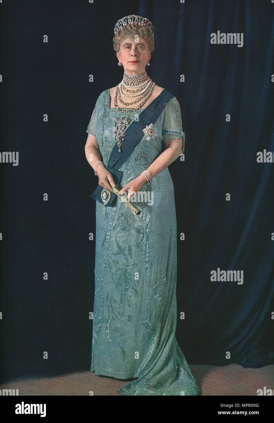 Queen mary teck colour hi-res stock photography and images - Alamy