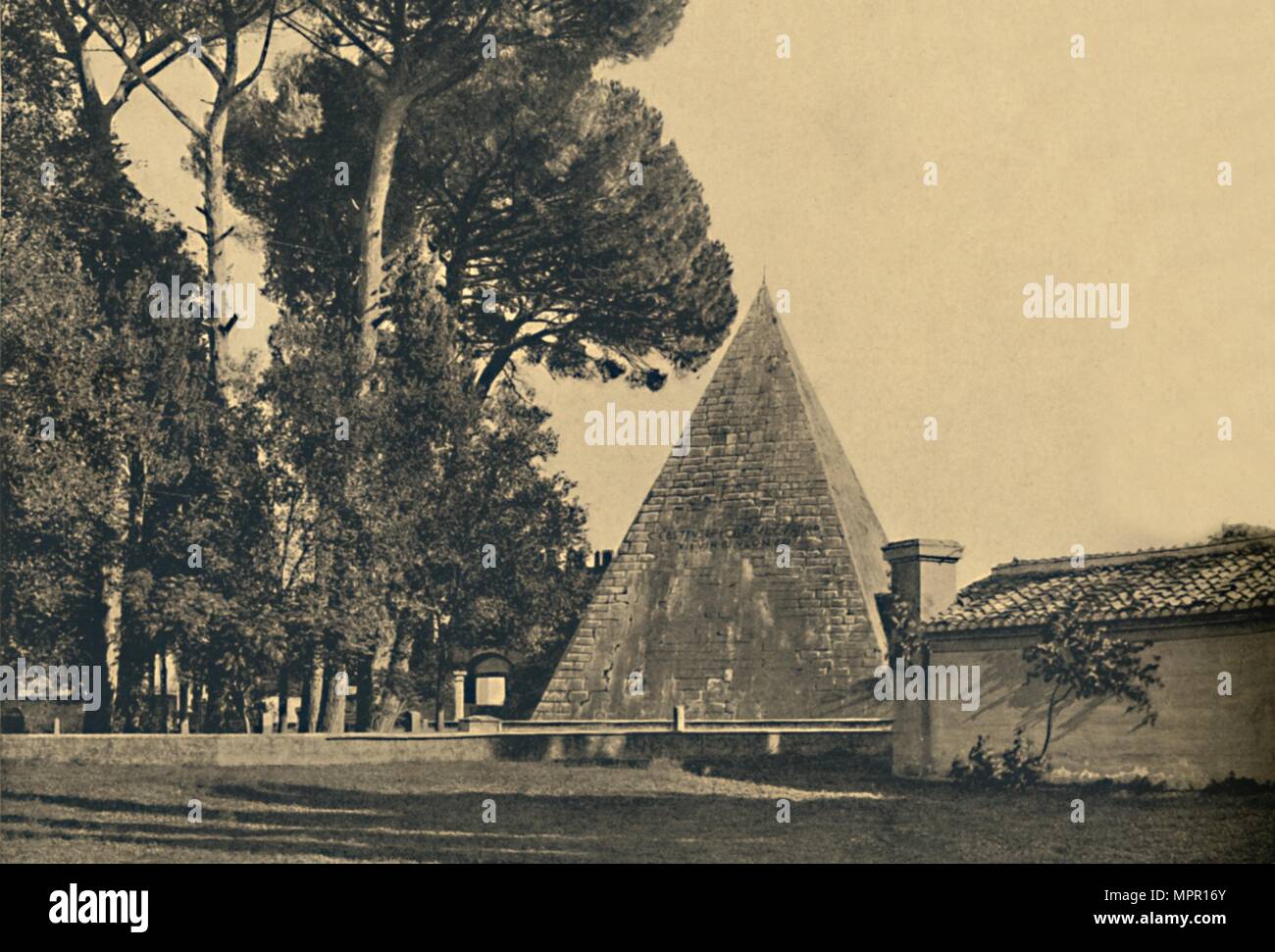 'Roma - Sepulchal pyramid of Caius Caestius - Gate of Saint Paul on the ...