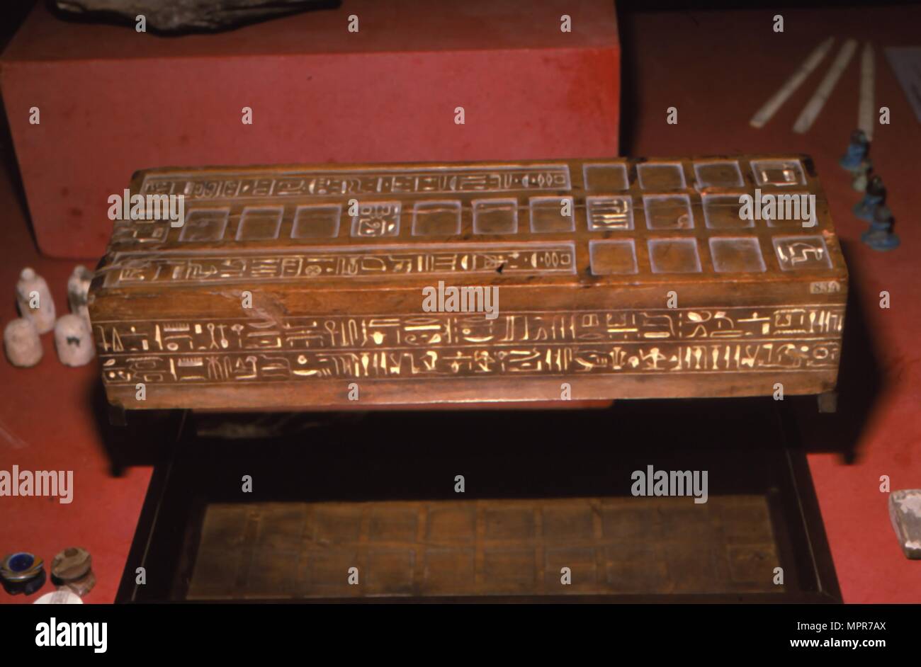 Senet hi-res stock photography and images - Alamy