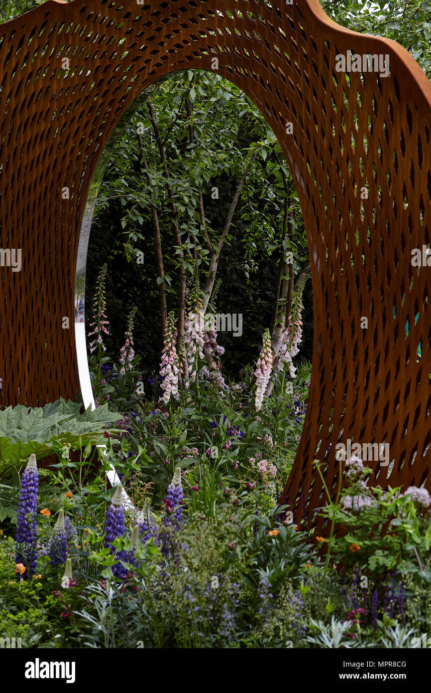 Garden sculptures david harber hi-res stock photography and images - Alamy