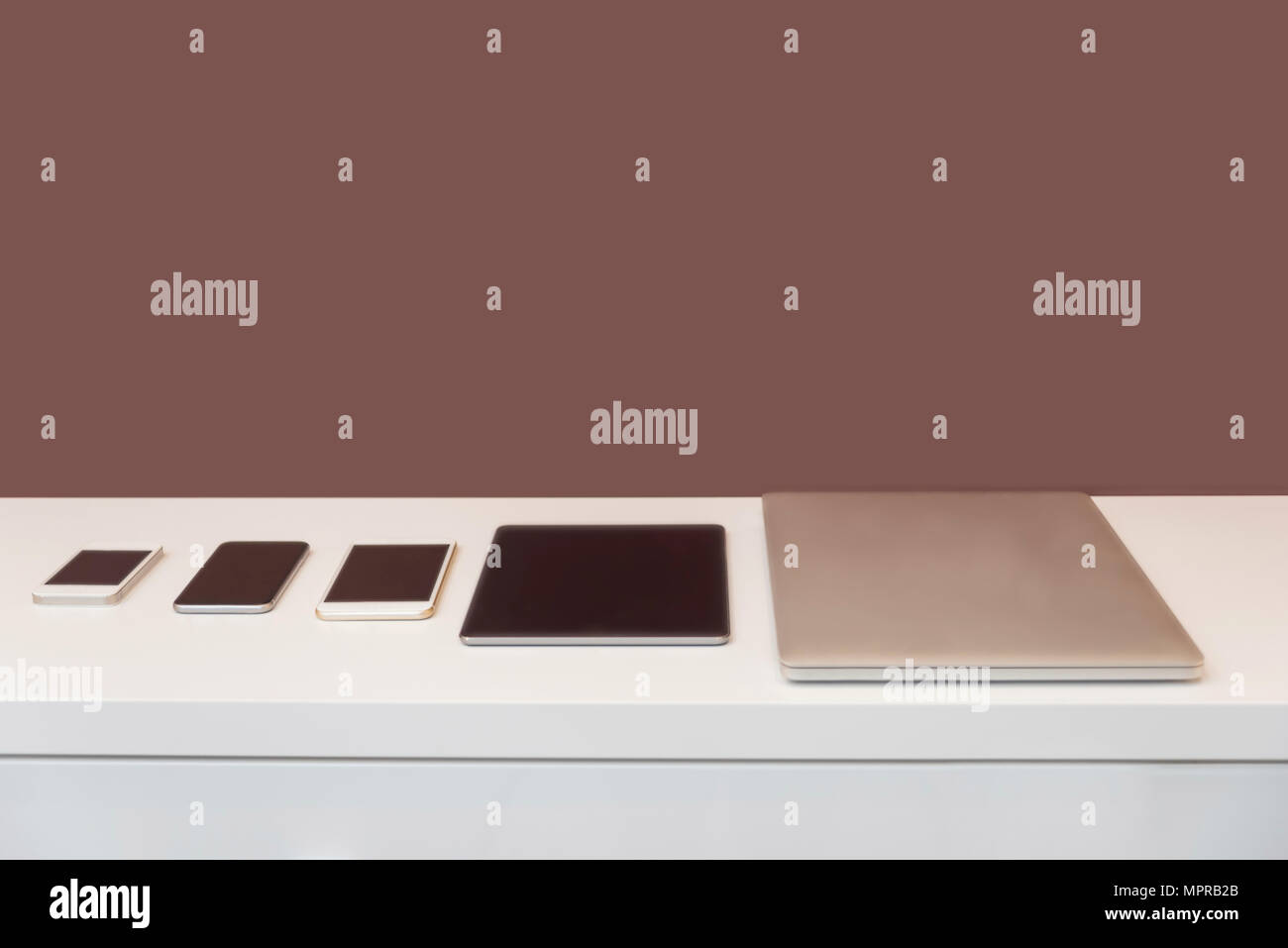 The dresser hi-res stock photography and images - Alamy