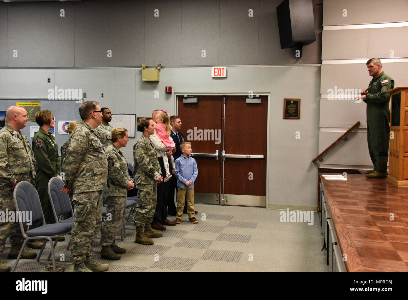 NEW CASTLE AIR NATIONAL GUARD BASE, Del. - Colonel Robert Culcasi ...