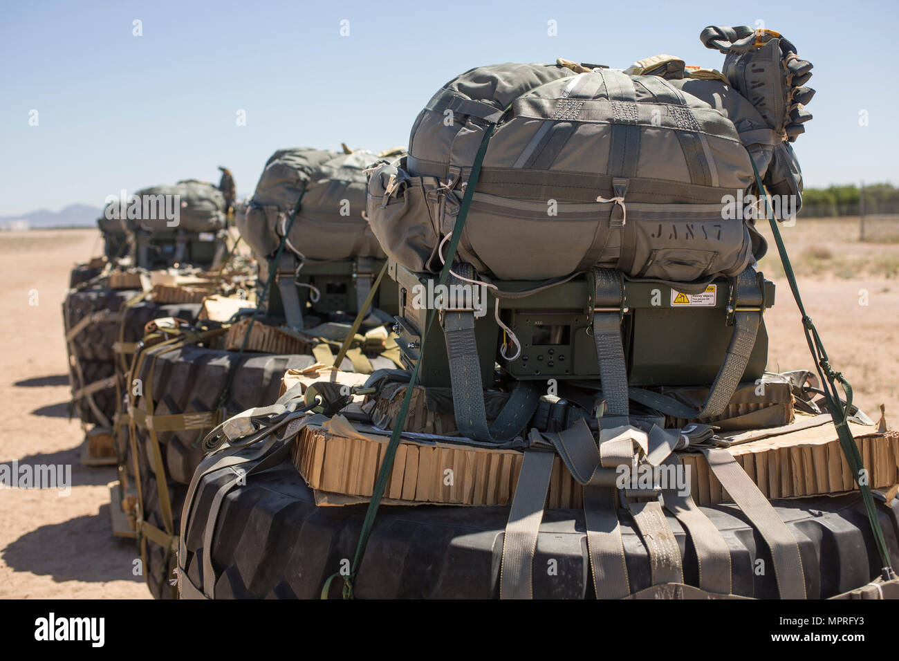 Autonomous weapons systems hi-res stock photography and images - Alamy