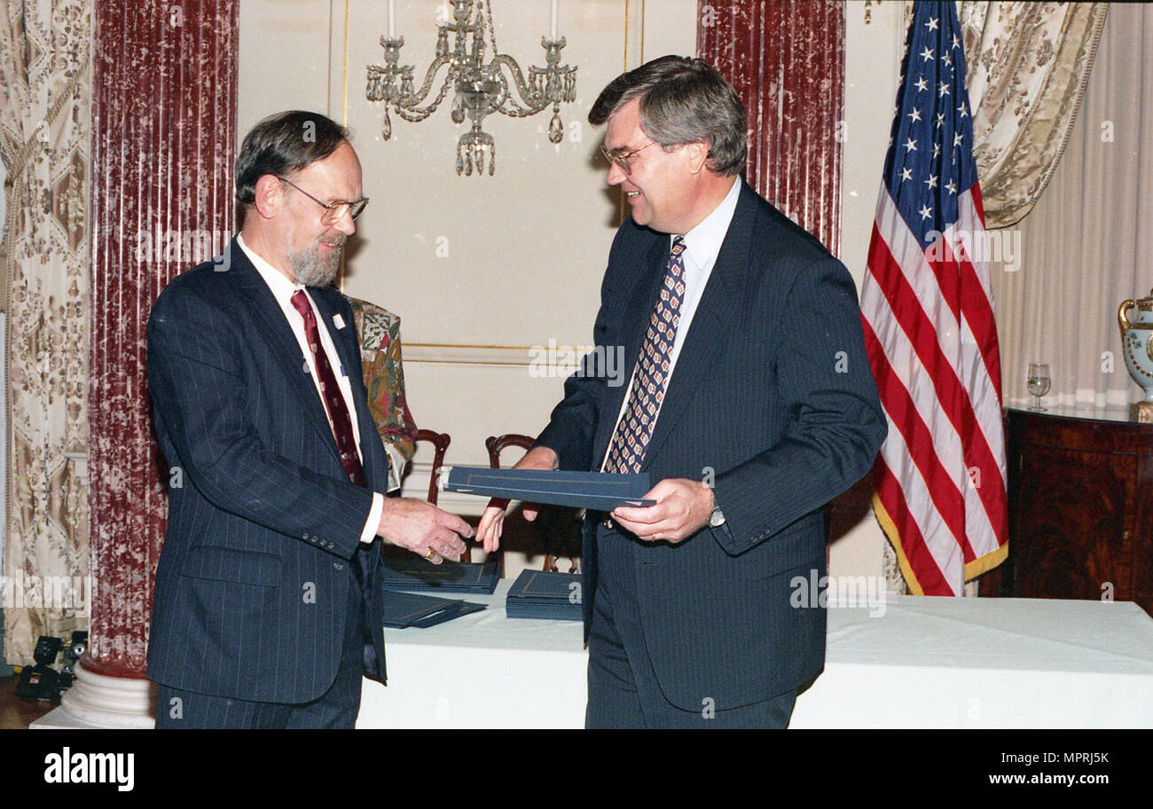 man accepting award taking a picture Stock Photo - Alamy