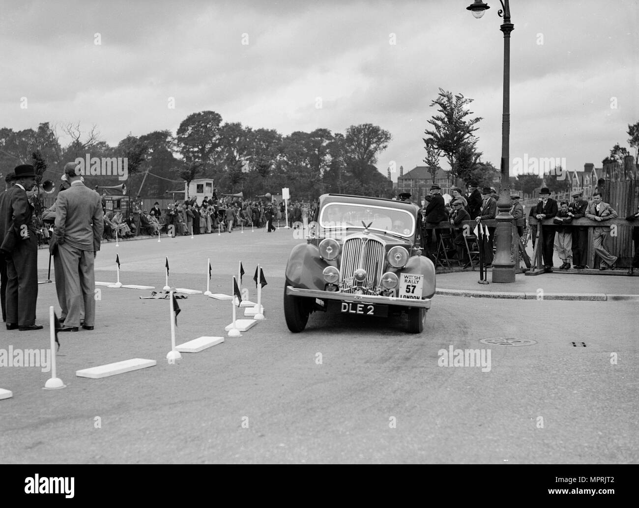 Rover cars 1930s hi-res stock photography and images - Alamy