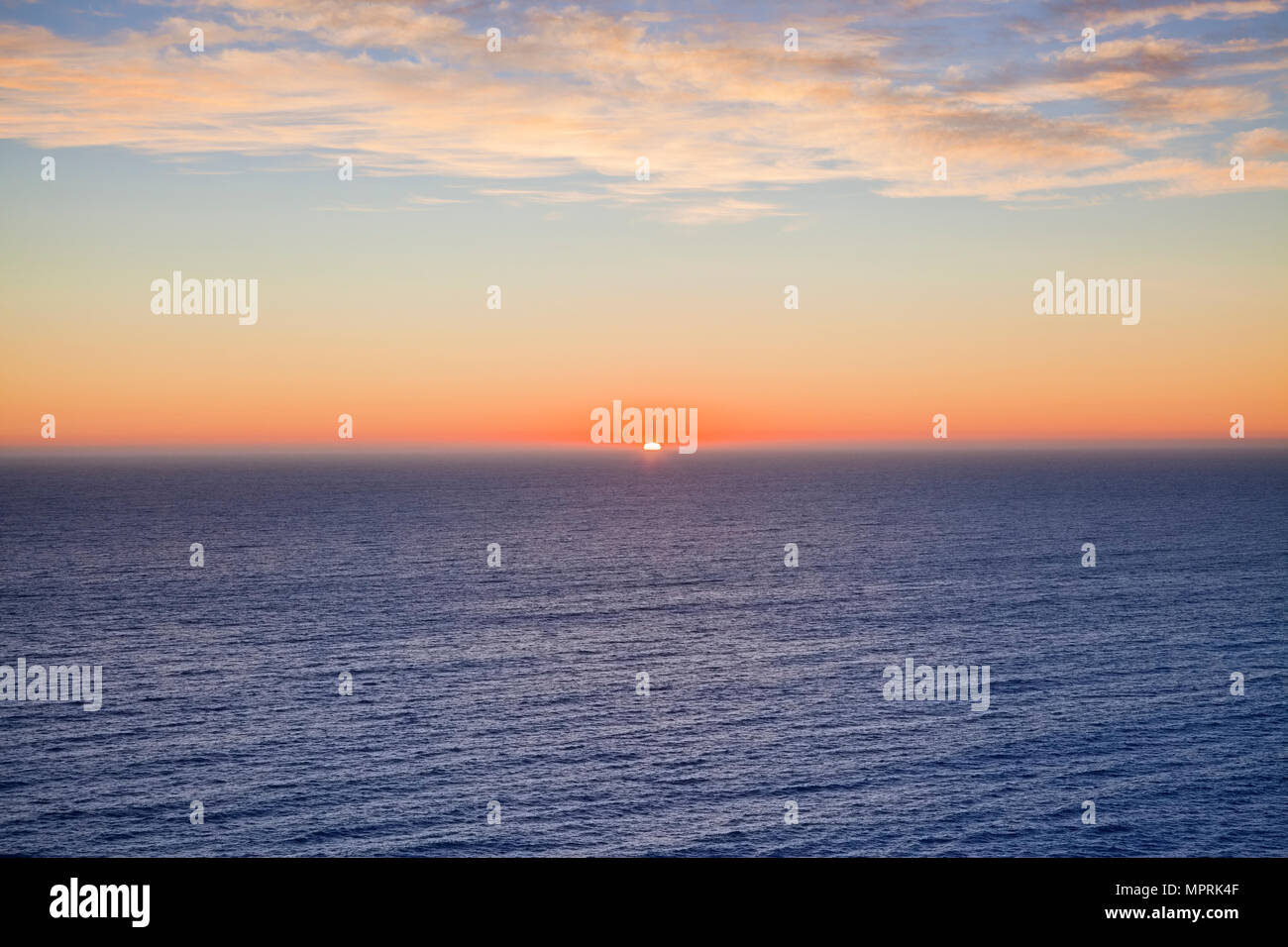 Sea sunset images hi-res stock photography and images - Alamy
