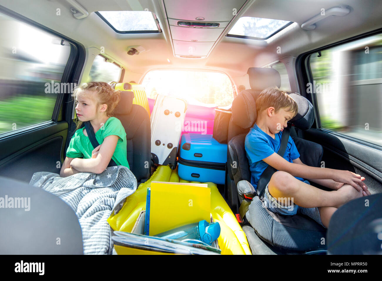 Children in car arguing hi-res stock photography and images - Alamy