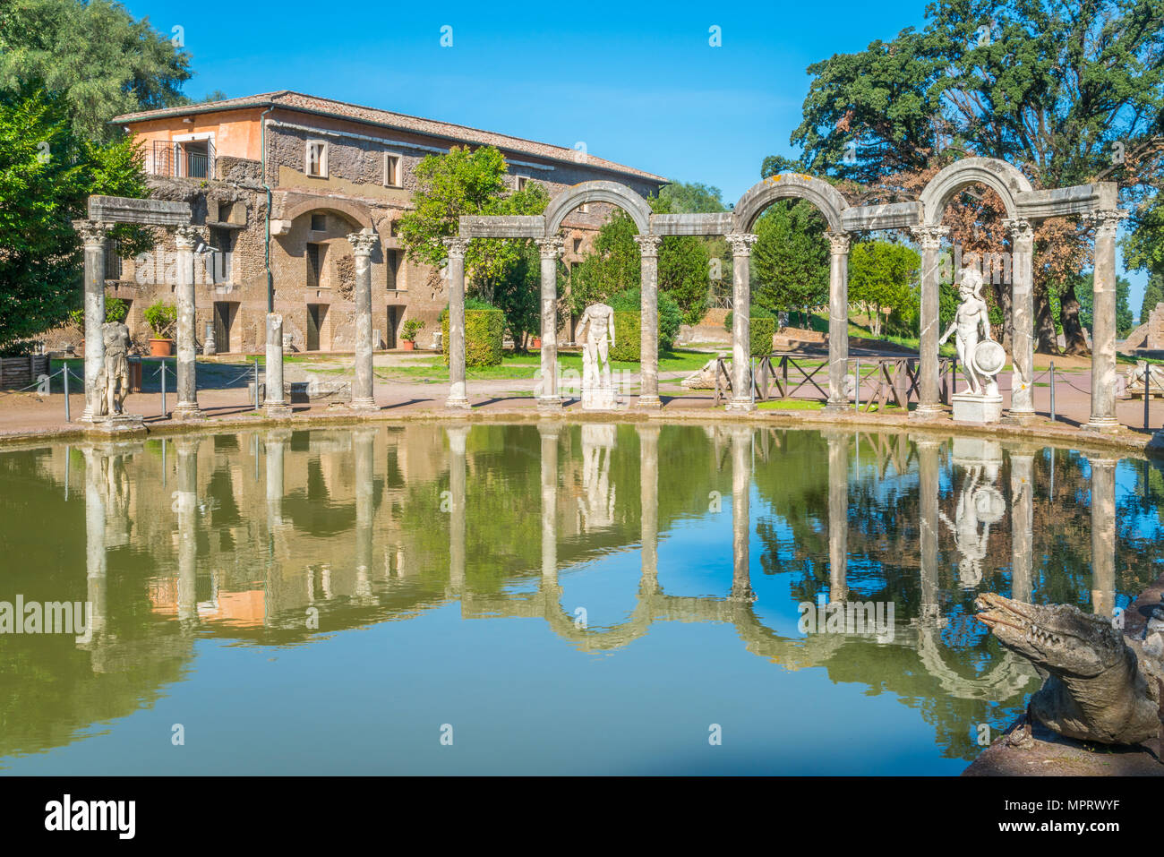 Hadrians column rome hi-res stock photography and images - Alamy