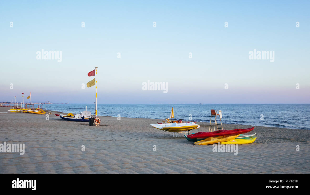 Private beach in Versilia, 20 km of coastline in Tuscany Stock Photo ...
