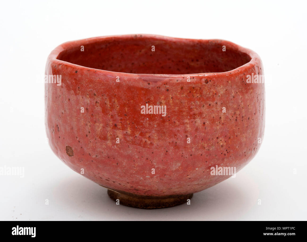 Red Raku Teabowl, 17th century Stock Photo - Alamy