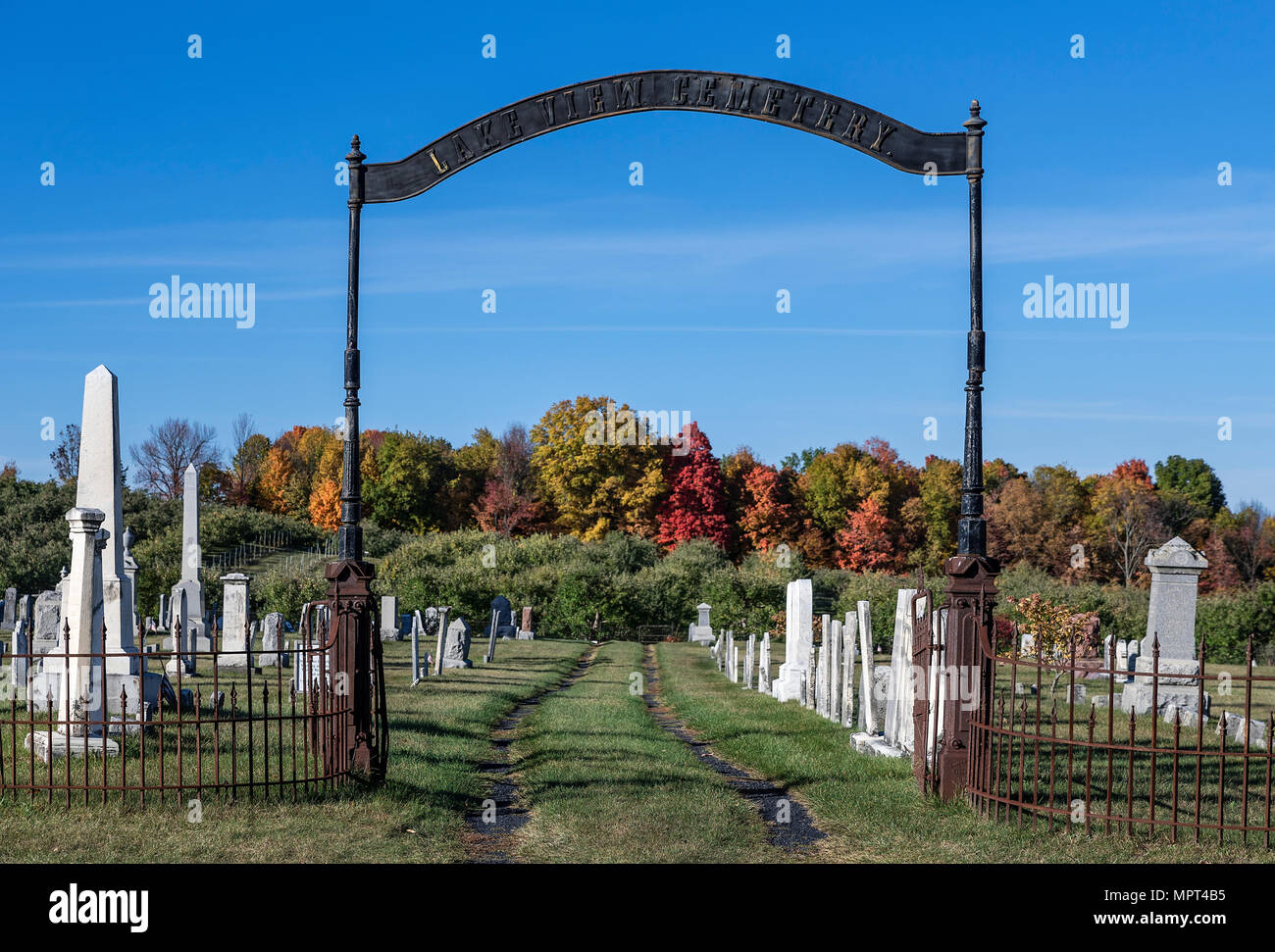 Lake View Cemetery, Shoreham, Vermont, USA Stock Photo - Alamy Lake View Cemetery, Shoreham, Vermont, USA Stock Photo - Alamy