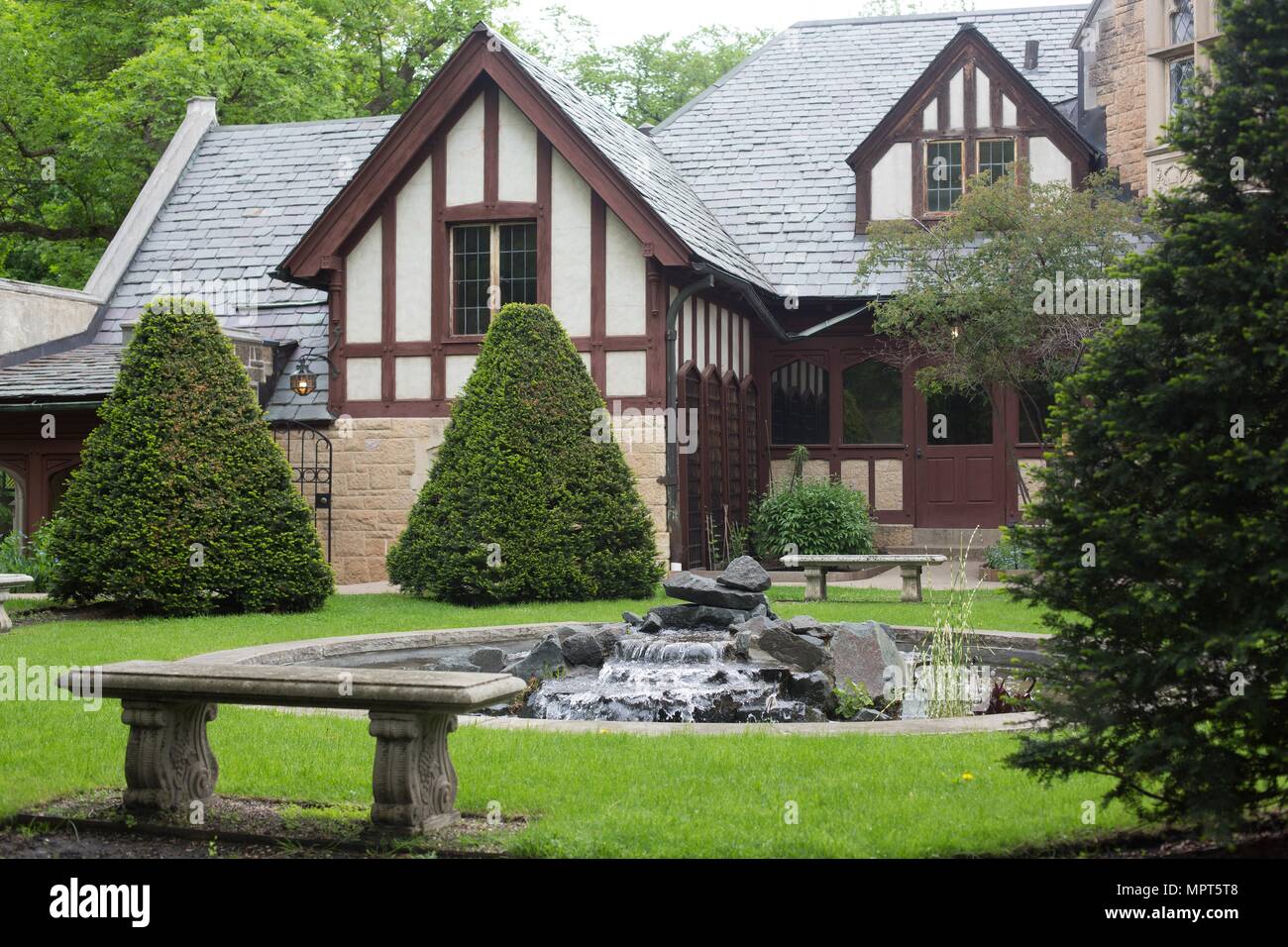The Florence Bakken Medicinal Garden, at the Bakken Museum in ...