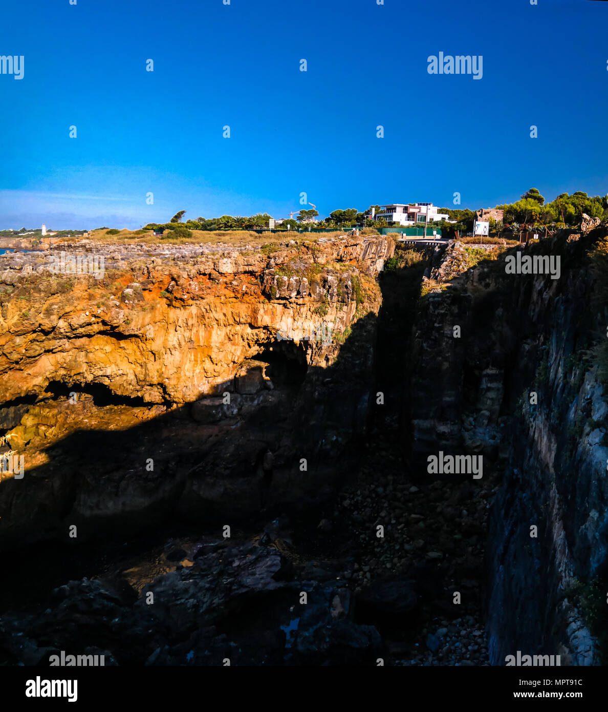 Hell chasm hi-res stock photography and images - Alamy