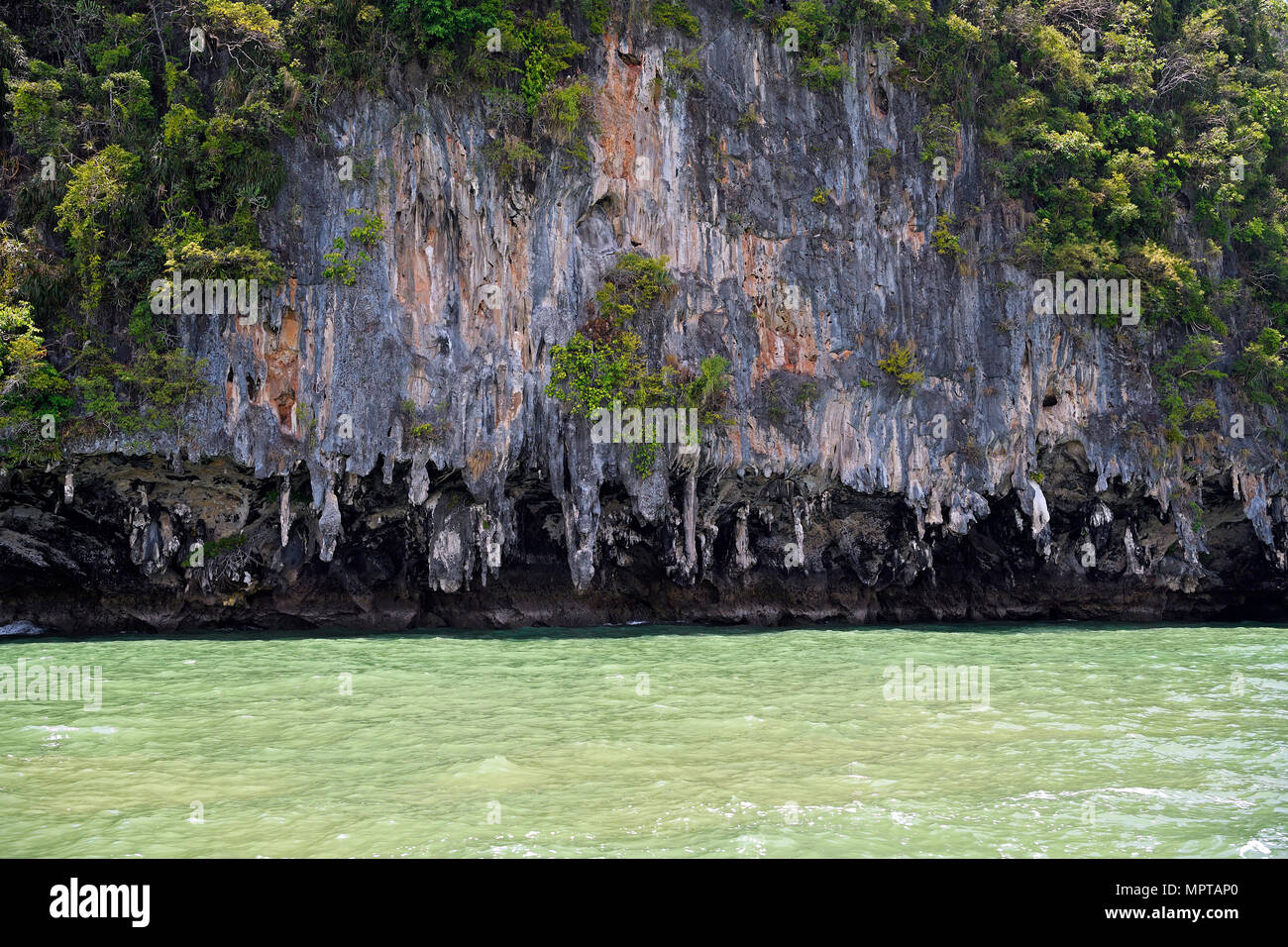 Water eroded limestone hi-res stock photography and images - Alamy